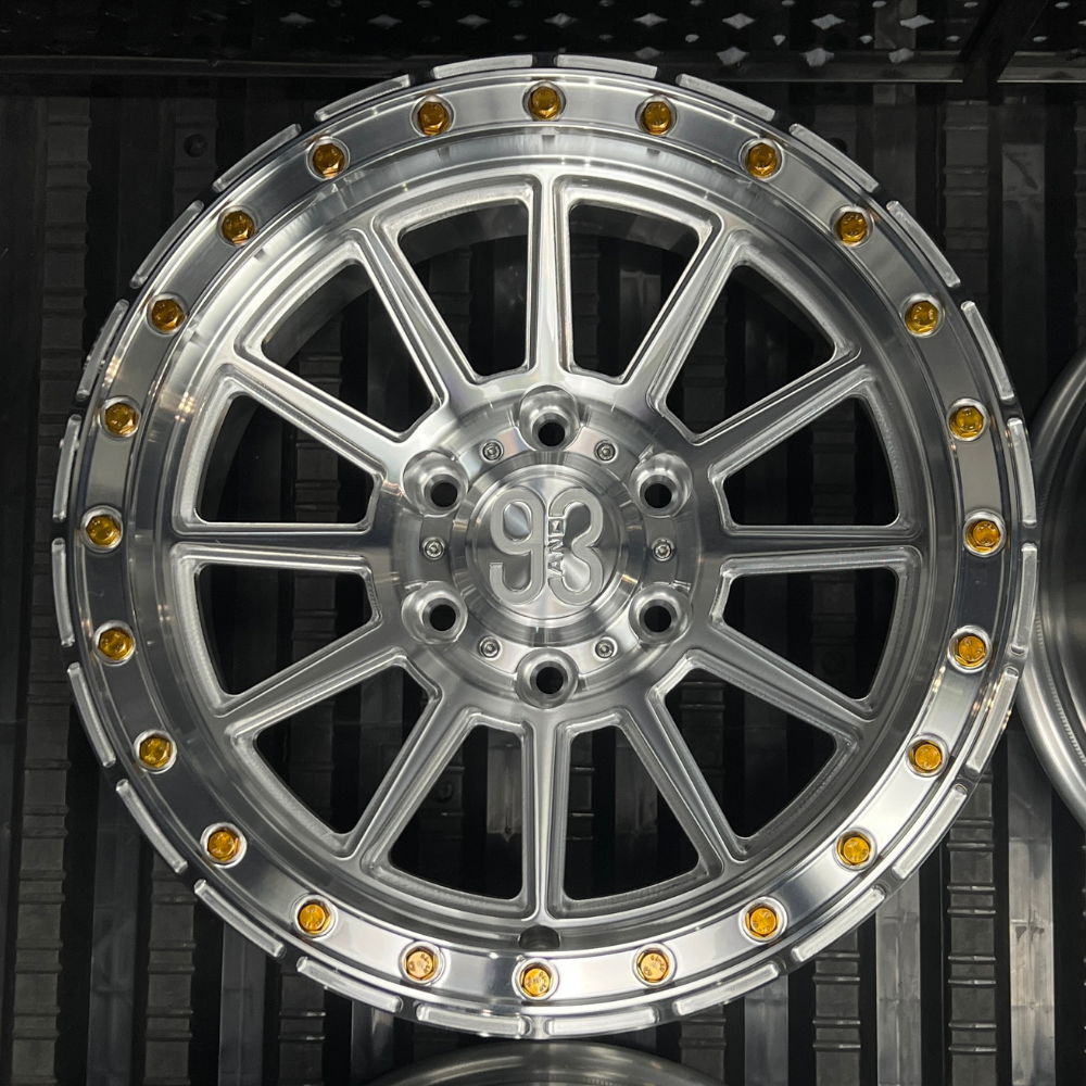 FR-11 Simulated Beadlock | Machined w/ Gloss Clear | Gold Lip Bolts ...